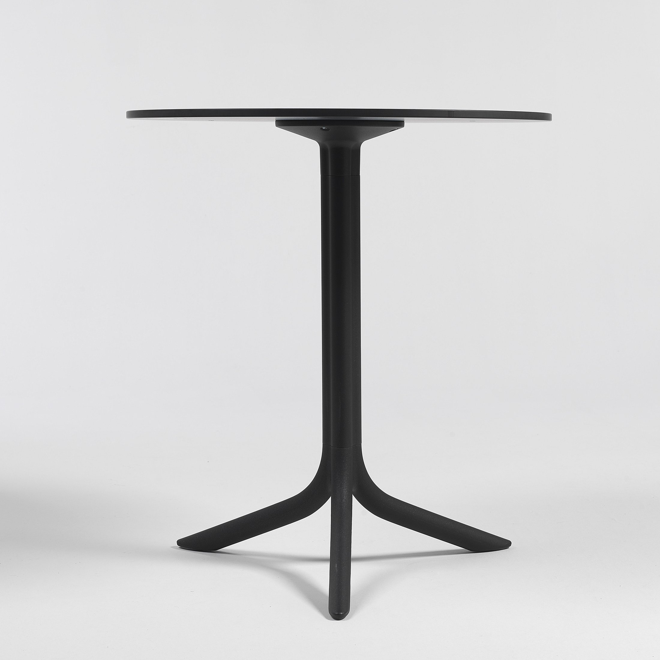 NARDI Break HPL Small Round Table | ByDezign Furniture NZ